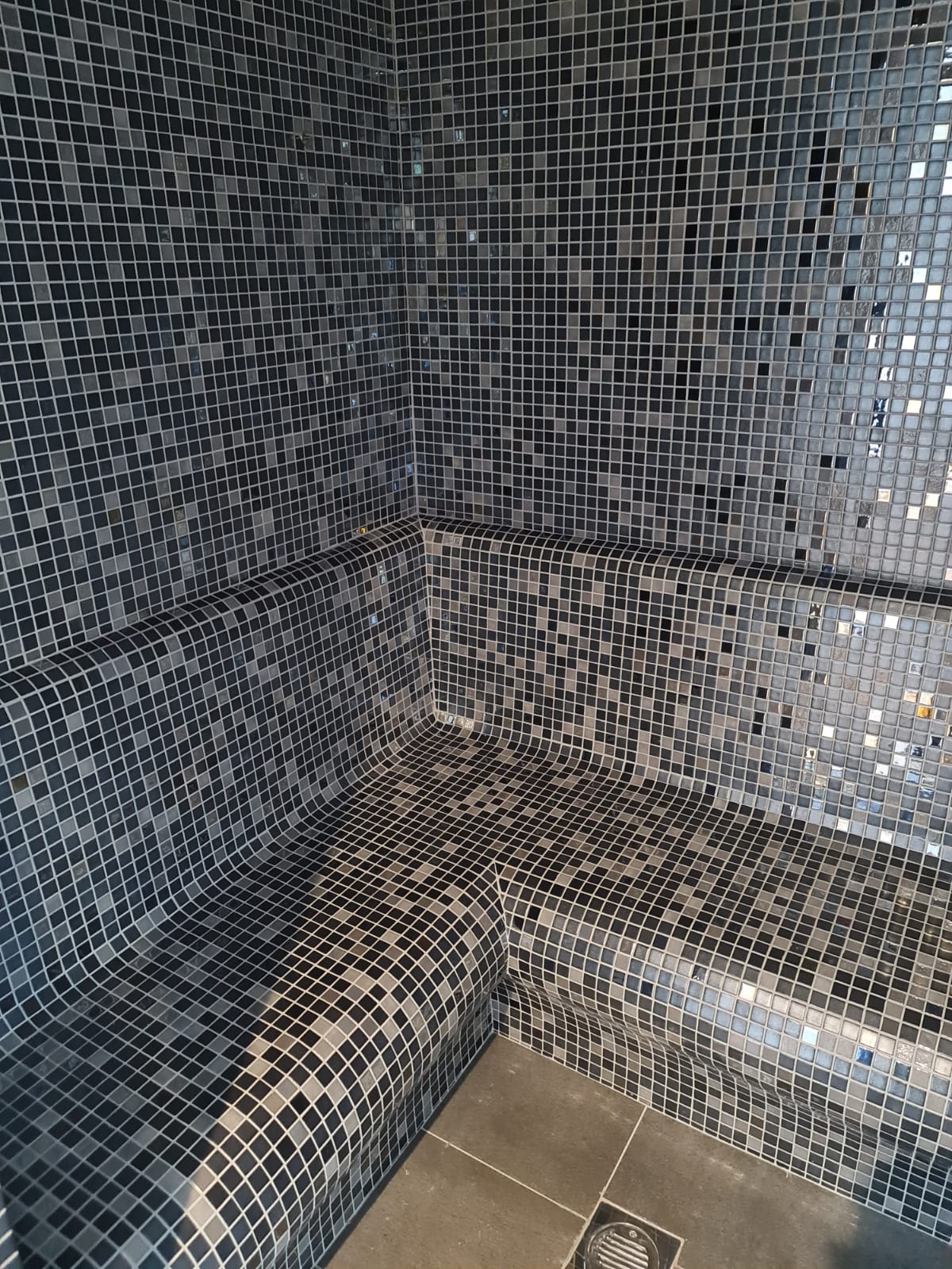 Wellness Pools, Spas, Saunas & Steam Rooms | Smart Pools Ltd